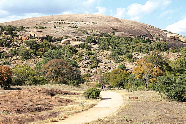 Hikes explore Enchanted Rock from all viewpoints