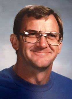 Coach, former Marble Falls player Bob Lewis was a true leader ...