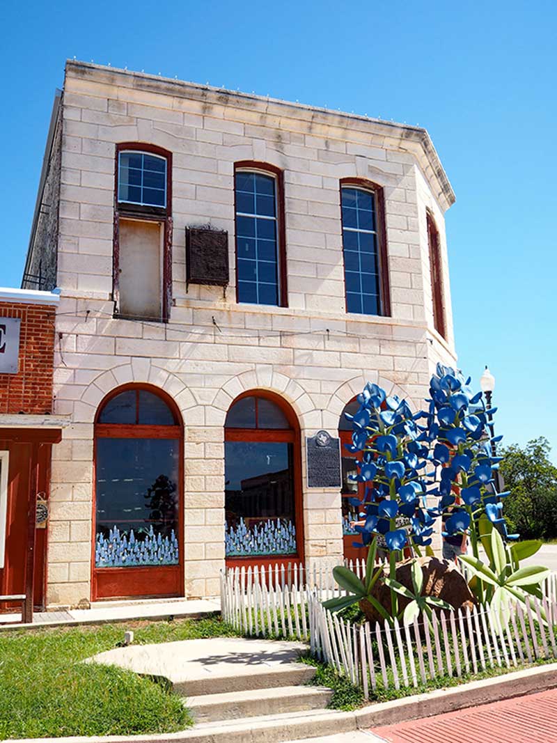 Burnet EDC moves forward with proposed Badger Building renovation ...