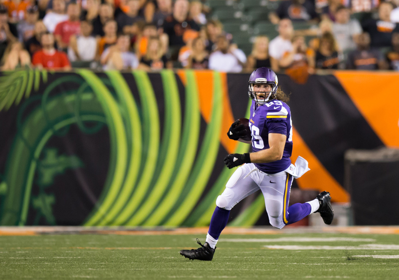 New season and big changes for Vikings tight end and former Mustang ...