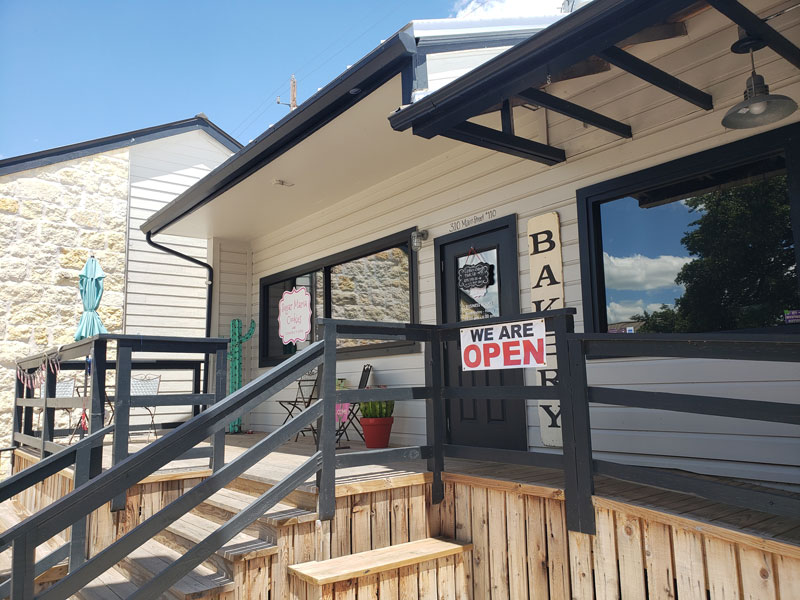 Signs of life in downtown Marble Falls - DailyTrib.com