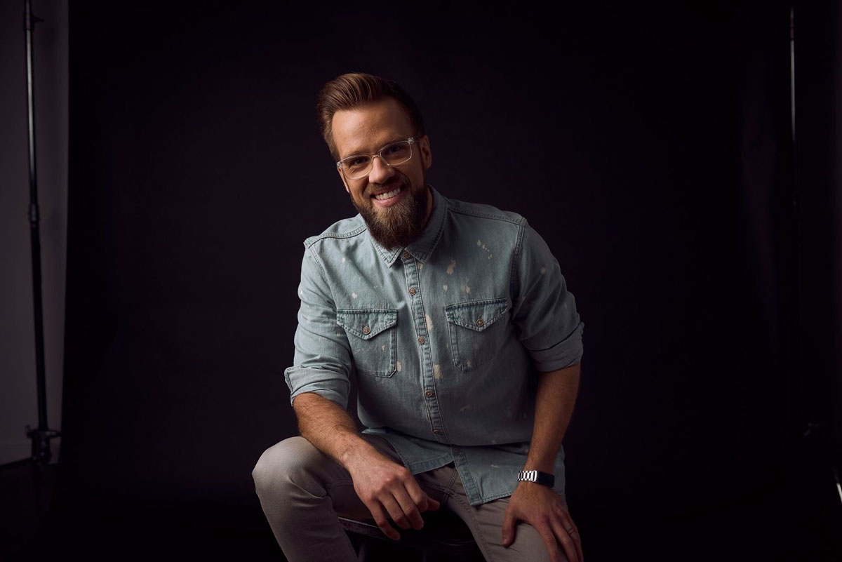 Christian artist Josh Wilson to perform free Christmas concert in ...