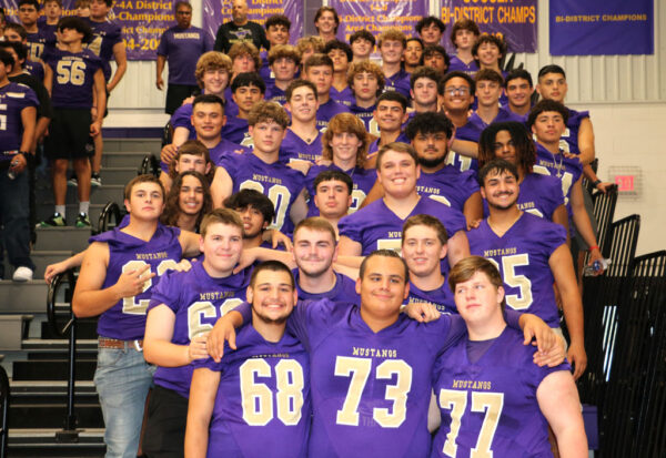 Marble Falls Mustangs open season against Pflugerville Connally ...