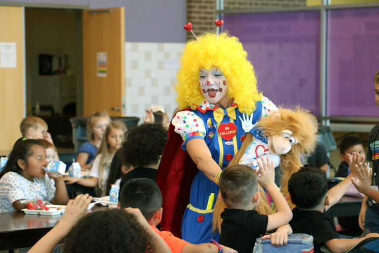 MFISD clowns around for National School Lunch Week - DailyTrib.com
