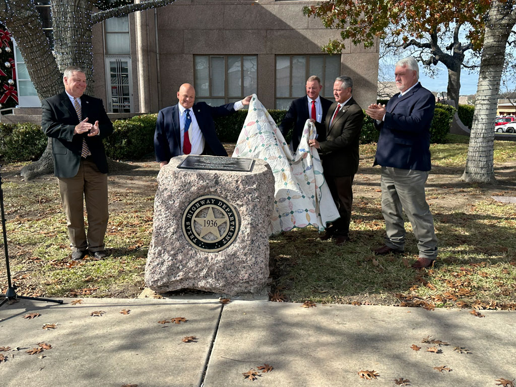 Texas Centennial marker rededicated in new Burnet location - DailyTrib.com