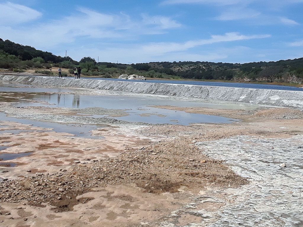 Plan submitted to remove private dam on Llano River tributary ...